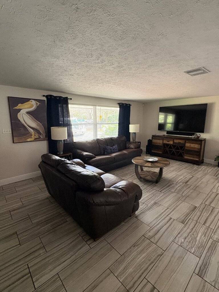 House ∙ 6 Bedrooms ∙ 11 Guests - Keystone, FL