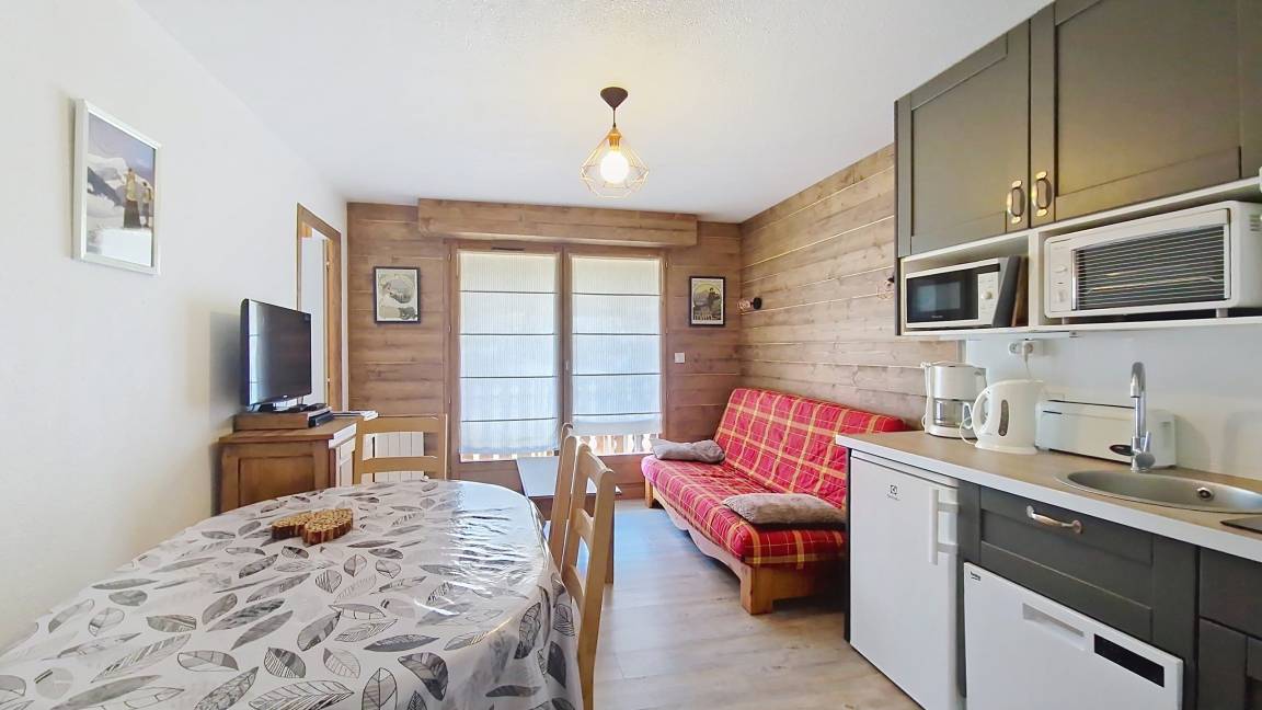 33 M² Apartment ∙ 2 Bedrooms ∙ 6 Guests - Champéry