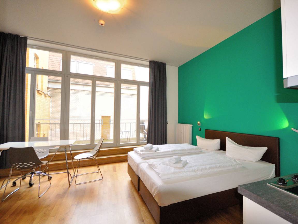 Hostel ∙ 2 Bedrooms ∙ 6 Guests - Leipzig
