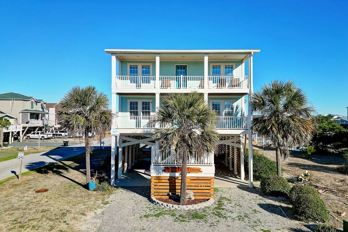 House ∙ 4 Bedrooms ∙ 9 Guests - Holden Beach, NC