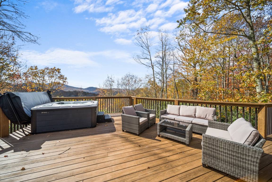 183 M² House ∙ 3 Bedrooms ∙ 10 Guests - Banner Elk, NC