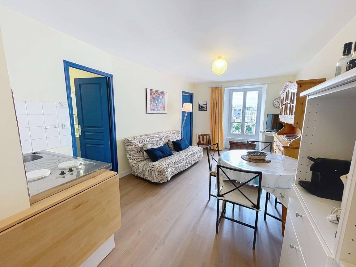 35 M² Appartement ∙ 1 Slaapkamer ∙ 4 Gasten - Granville