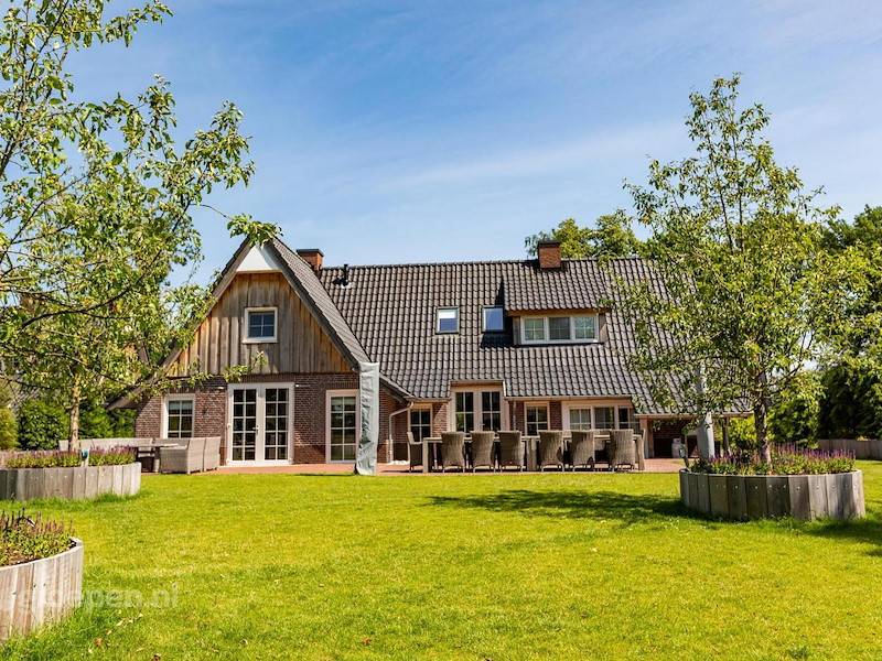 House ∙ 7 Bedrooms ∙ 14 Guests - Dalfsen
