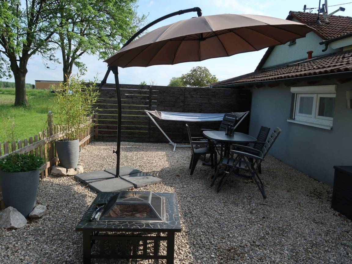 111 M² Ferienhaus ∙ 2 Schlafzimmer ∙ 4 Gäste - Friesenheim