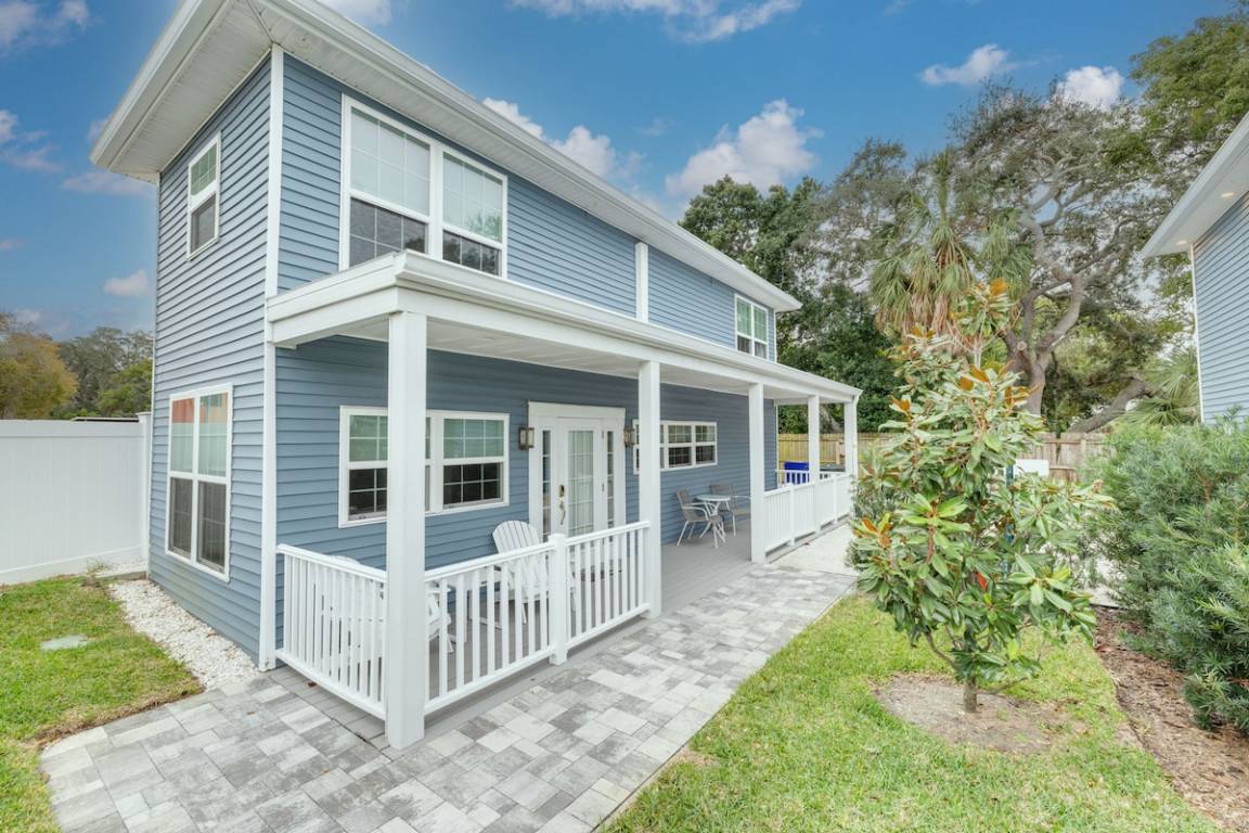 60 M² House ∙ 1 Bedroom ∙ 5 Guests - Honeymoon Island State Park, Dunedin