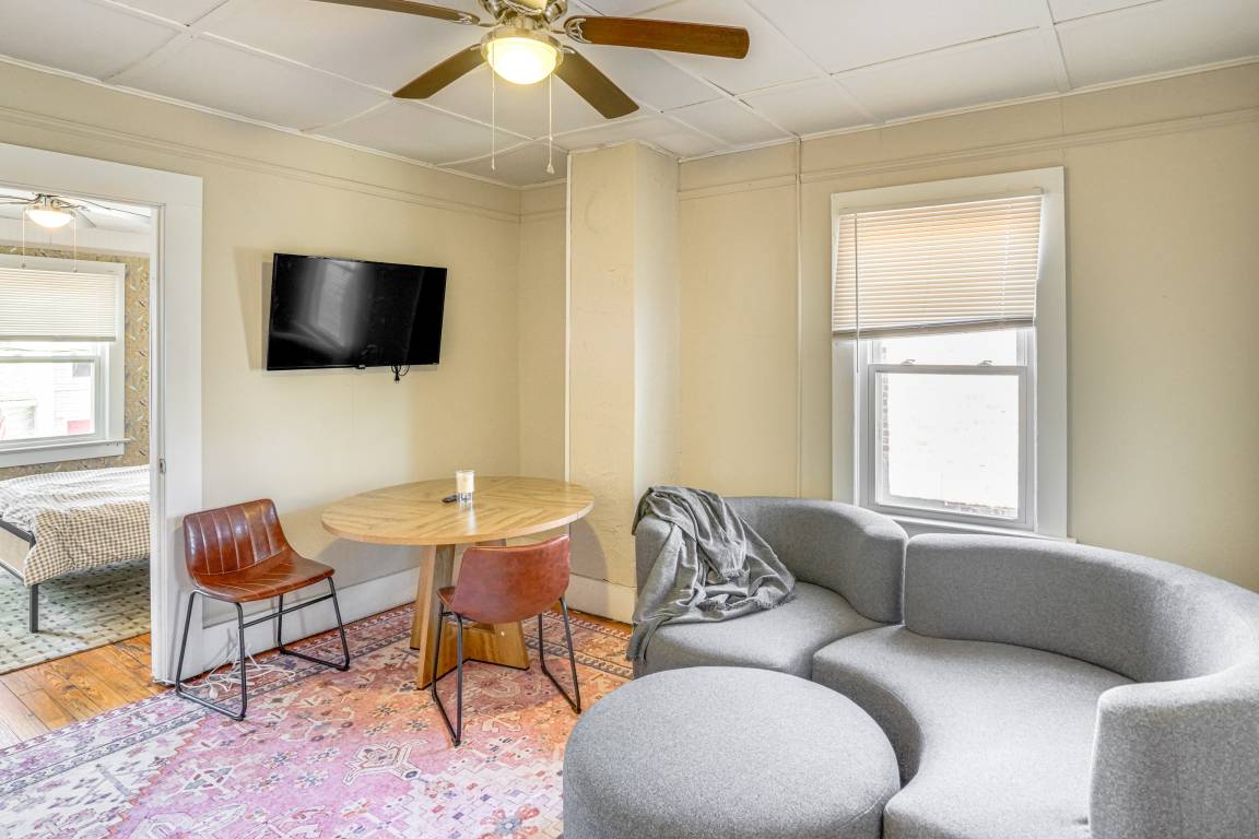 92 M² Apartamento ∙ 2 Quartos ∙ 4 Hóspedes - Hudson, NY