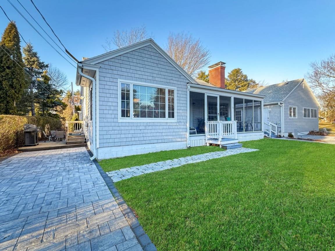 House ∙ 2 Bedrooms ∙ 6 Guests - Ogunquit