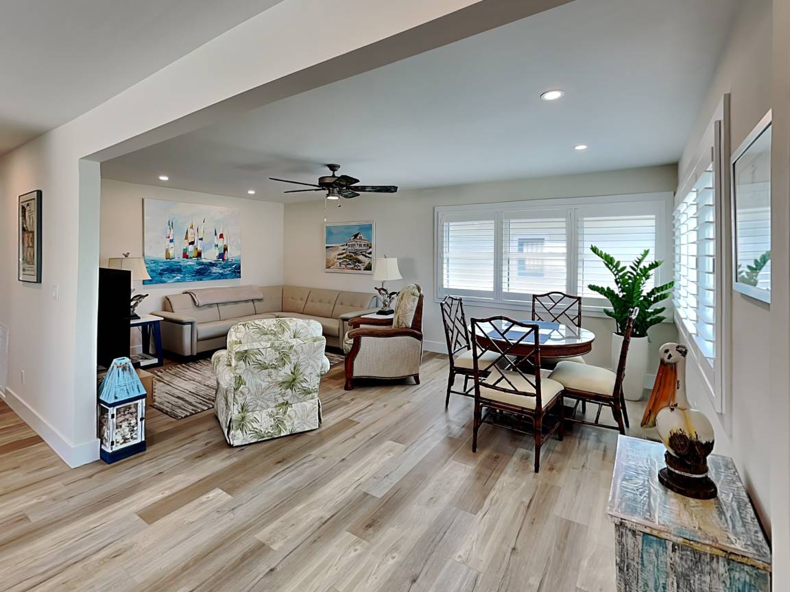 84 M² House ∙ 2 Bedrooms ∙ 6 Guests - Fort Myers Beach, FL