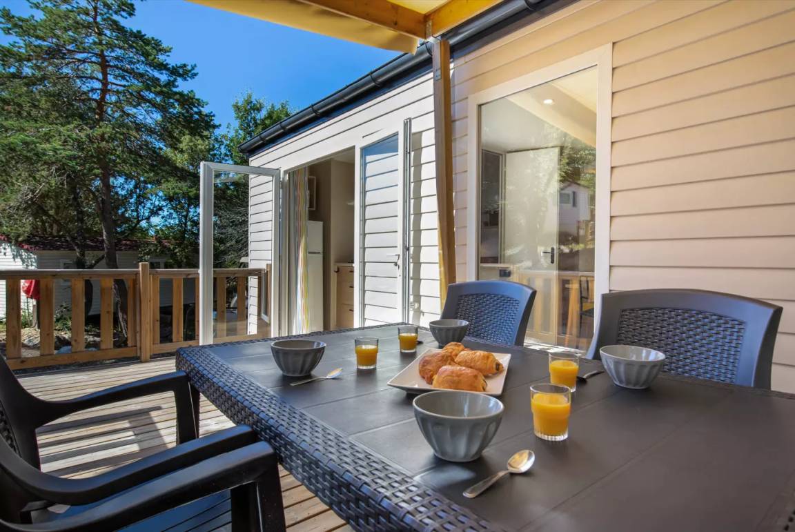 28 M² Caravan ∙ 2 Bedrooms ∙ 5 Guests - Gréoux-les-Bains