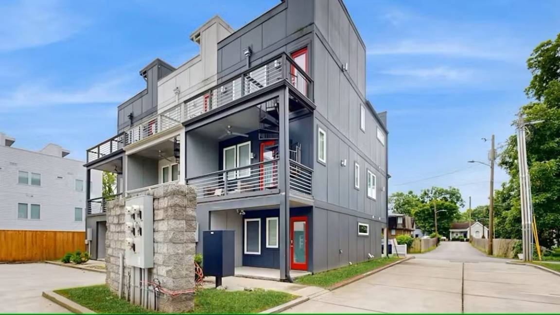 162 M² House ∙ 3 Bedrooms ∙ 10 Guests - Nashville, TN