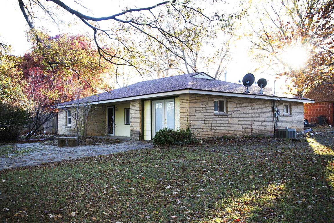 139 M² House ∙ 3 Bedrooms ∙ 10 Guests - Kansas