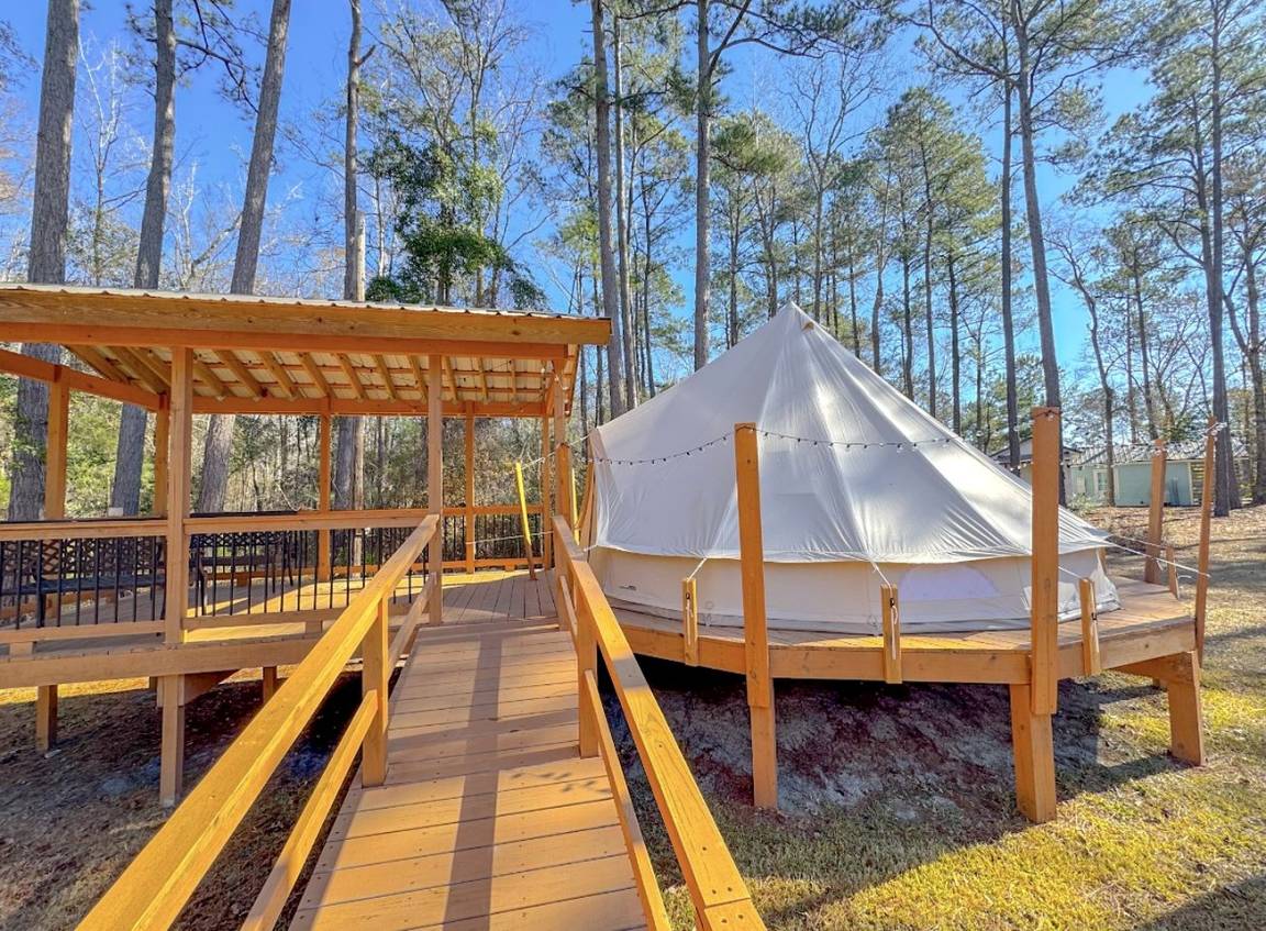 Camping ∙ 1 Bedroom ∙ 4 Guests - Sunset Beach, NC