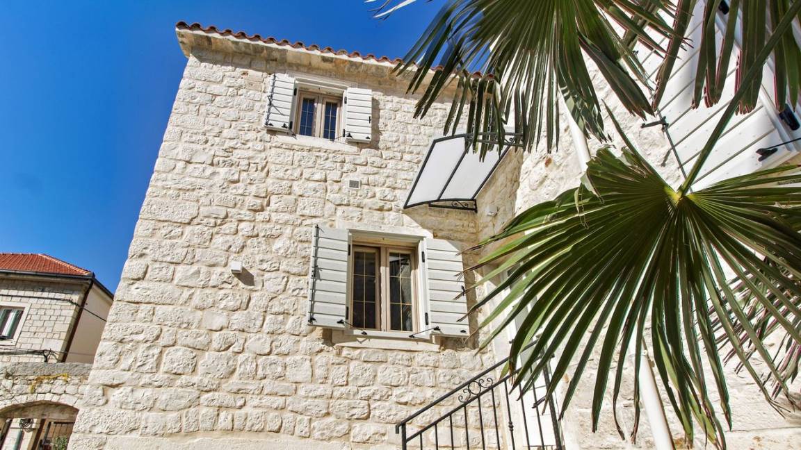 125 M² Maison De Vacances ∙ 3 Chambres ∙ 6 Personnes - Okrug Gornji