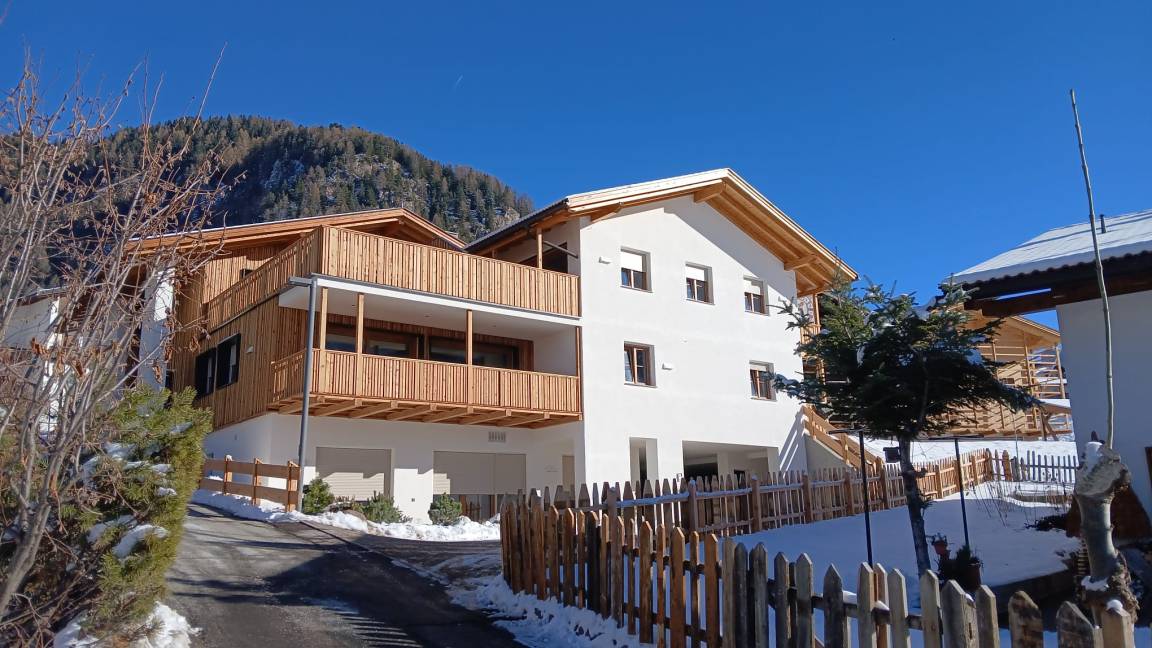 80 M² Apartment ∙ 2 Bedrooms ∙ 4 Guests - Val Gardena