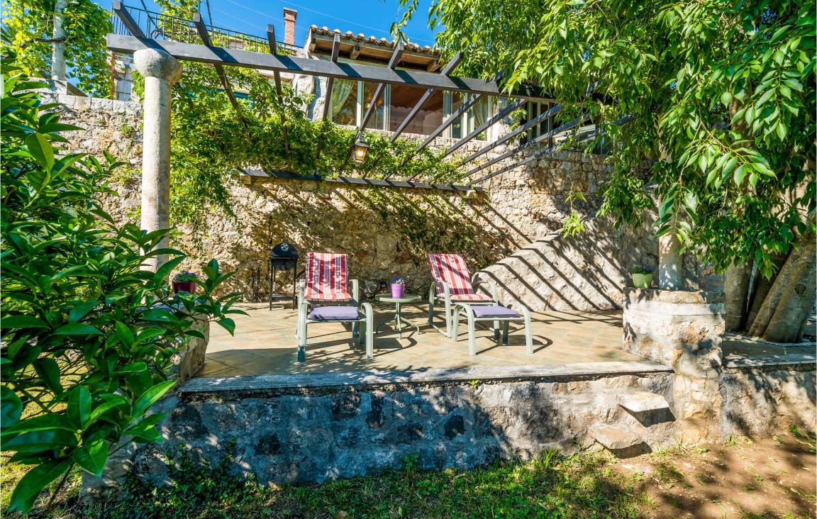 222 M² House ∙ 3 Bedrooms ∙ 6 Guests - Cavtat