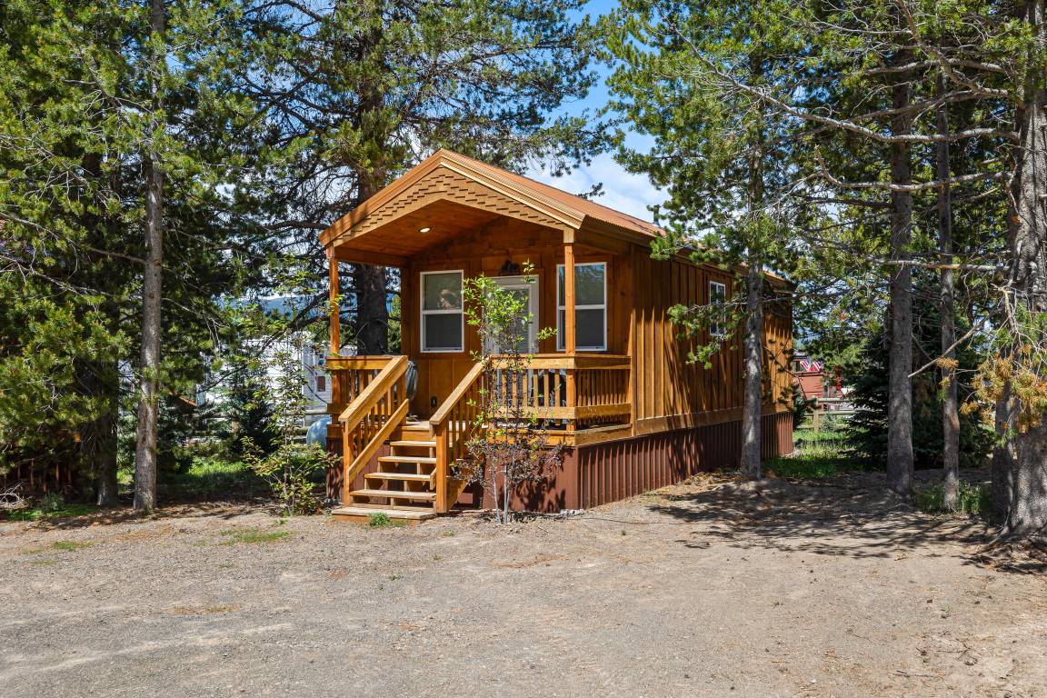 37 M² House ∙ 1 Bedroom ∙ 2 Guests - Island Park, ID