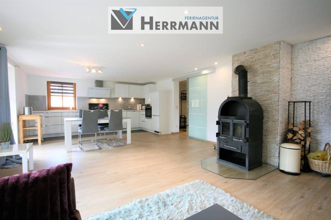 82 M² Ferienwohnung ∙ 1 Schlafzimmer ∙ 2 Gäste - Schwangau
