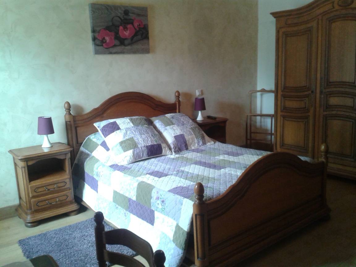 25 M² Chambre D'hôtes ∙ 1 Chambre ∙ 3 Personnes - La Châtre