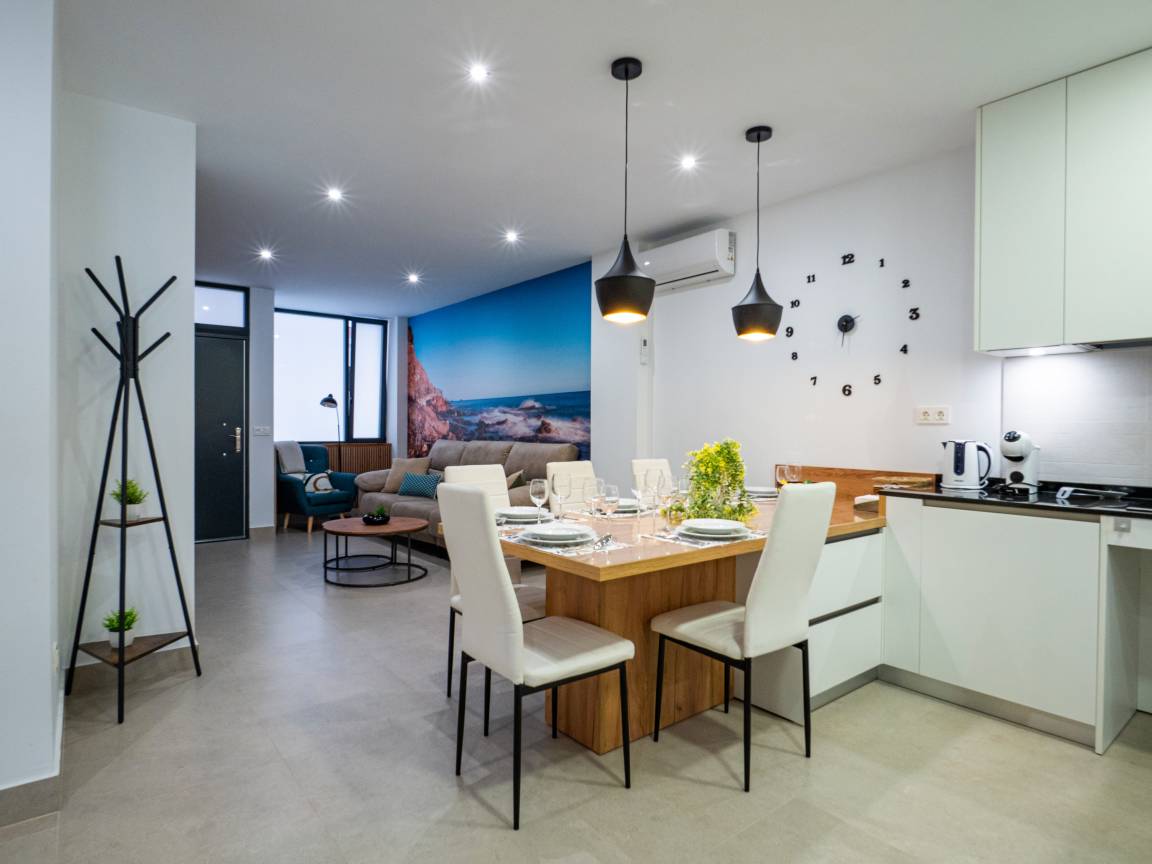 100 M² Appartement ∙ 2 Chambres ∙ 5 Personnes - Almuñécar