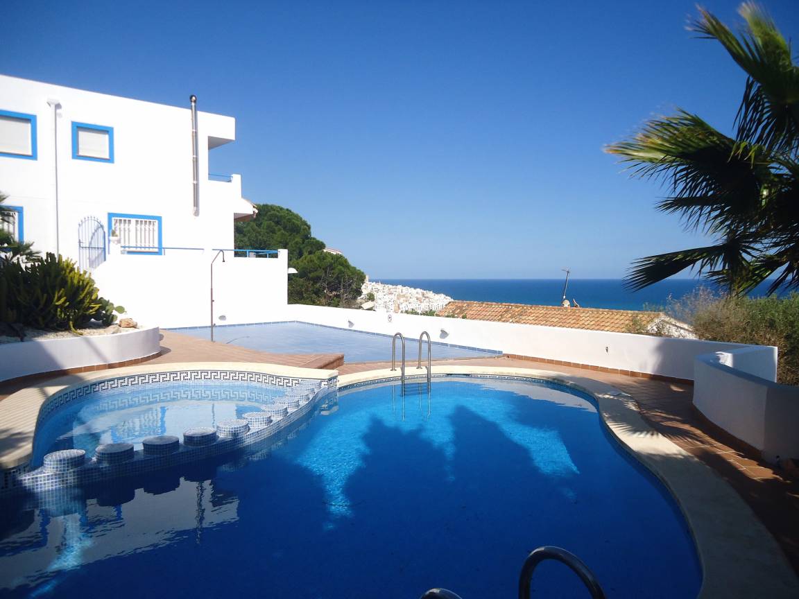 80 M² Apartamento ∙ 3 Habitaciones ∙ 6 Huéspedes - Peniscola
