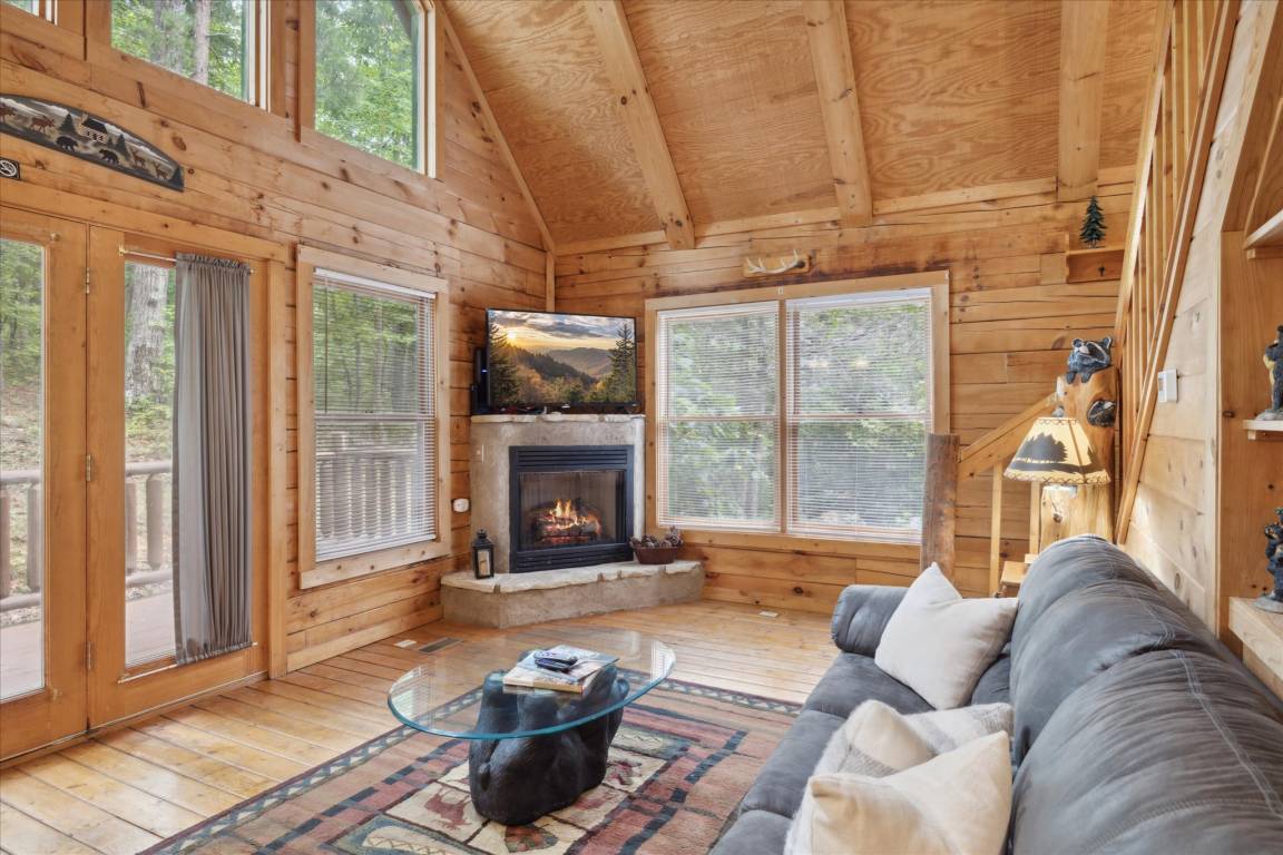 95 M² Cabaña ∙ 2 Habitaciones ∙ 6 Huéspedes - Gatlinburg, TN