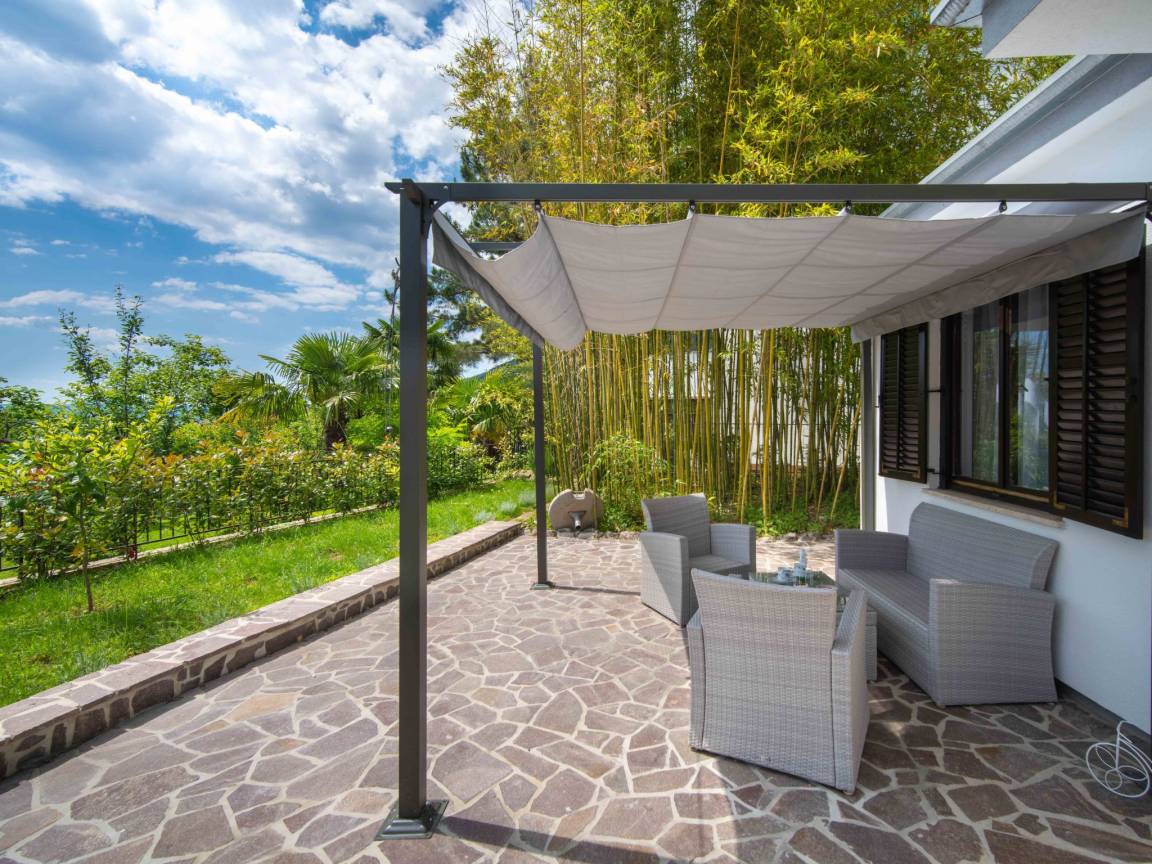 42 M² Huis ∙ 1 Slaapkamer ∙ 3 Gasten - Lovran