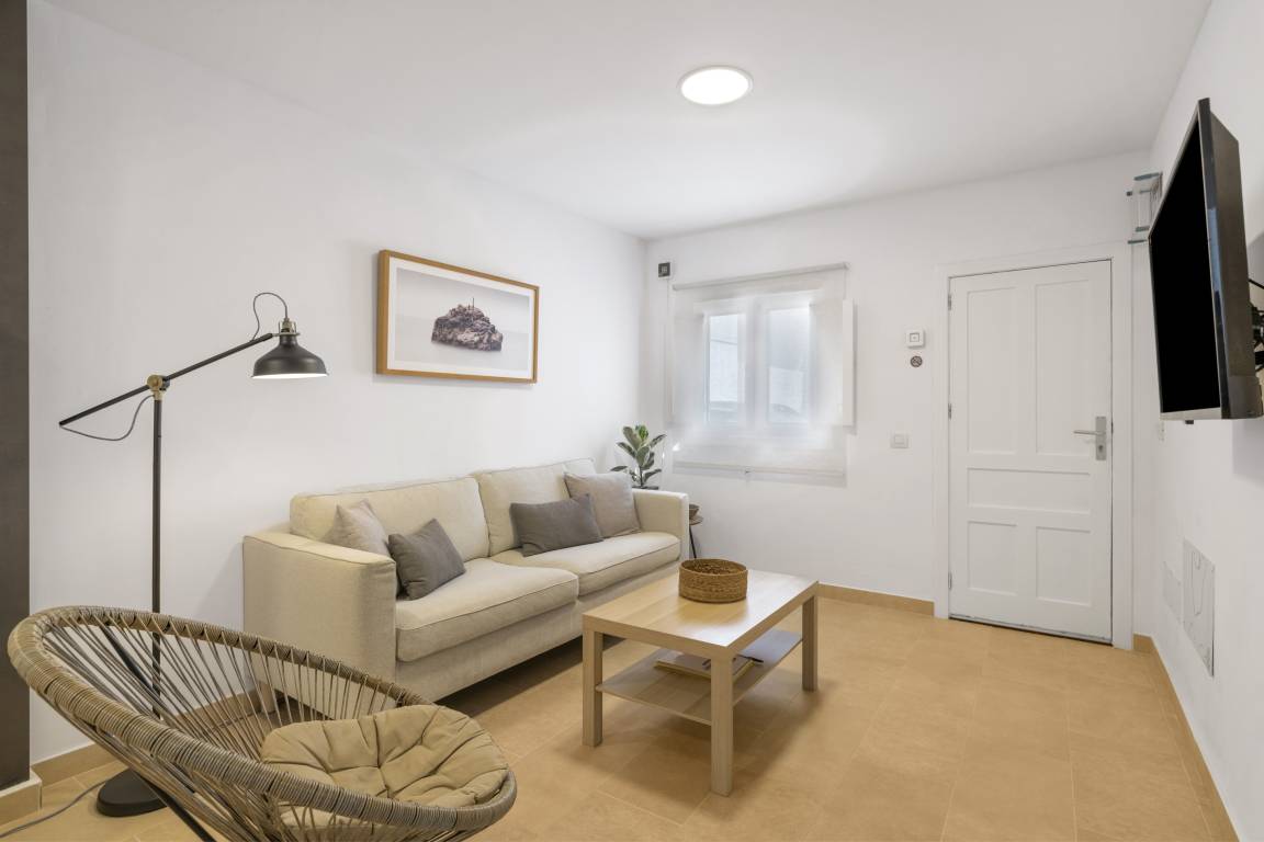 78 M² Casa ∙ 2 Habitaciones ∙ 4 Huéspedes - Teguise