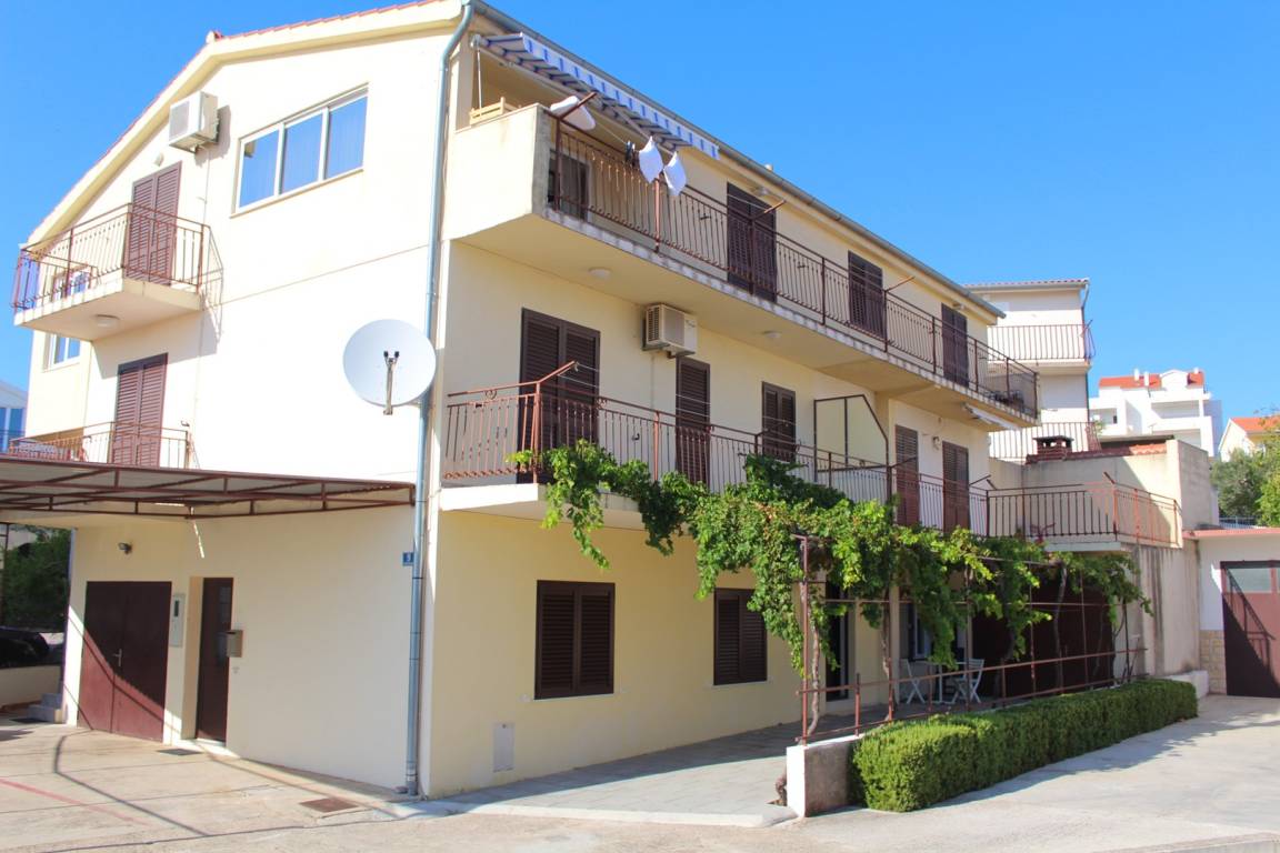 60 M² Appartement ∙ 2 Chambres ∙ 4 Personnes - Primošten