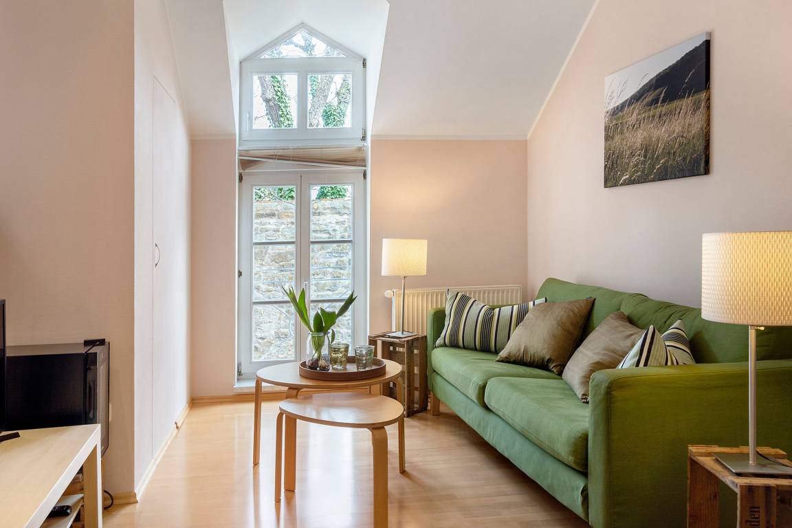 90 M² Ferienwohnung ∙ 2 Schlafzimmer ∙ 4 Gäste - Iphofen