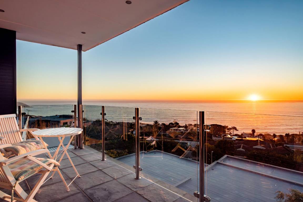 Villa ∙ 7 Chambres ∙ 14 Personnes - Camps Bay