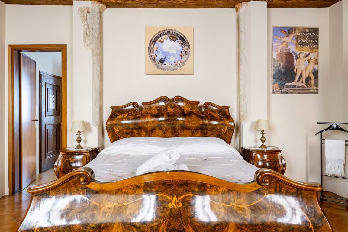 65 M² Apartment ∙ 1 Bedroom ∙ 4 Guests - Mantua