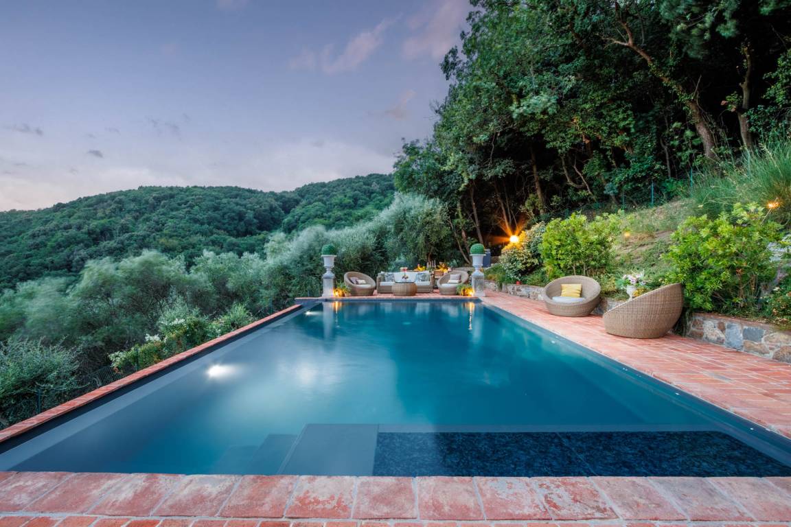 250 M² Villa ∙ 4 Slaapkamers ∙ 8 Gasten - Lucca