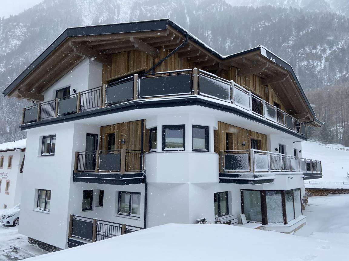 75 M² Appartement ∙ 2 Slaapkamers ∙ 4 Gasten - Sölden
