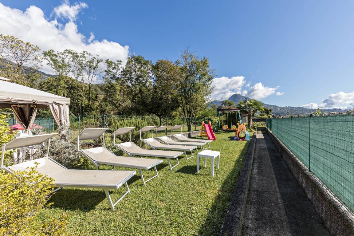 160 M² Ferienhaus ∙ 3 Schlafzimmer ∙ 6 Gäste - Mergozzo