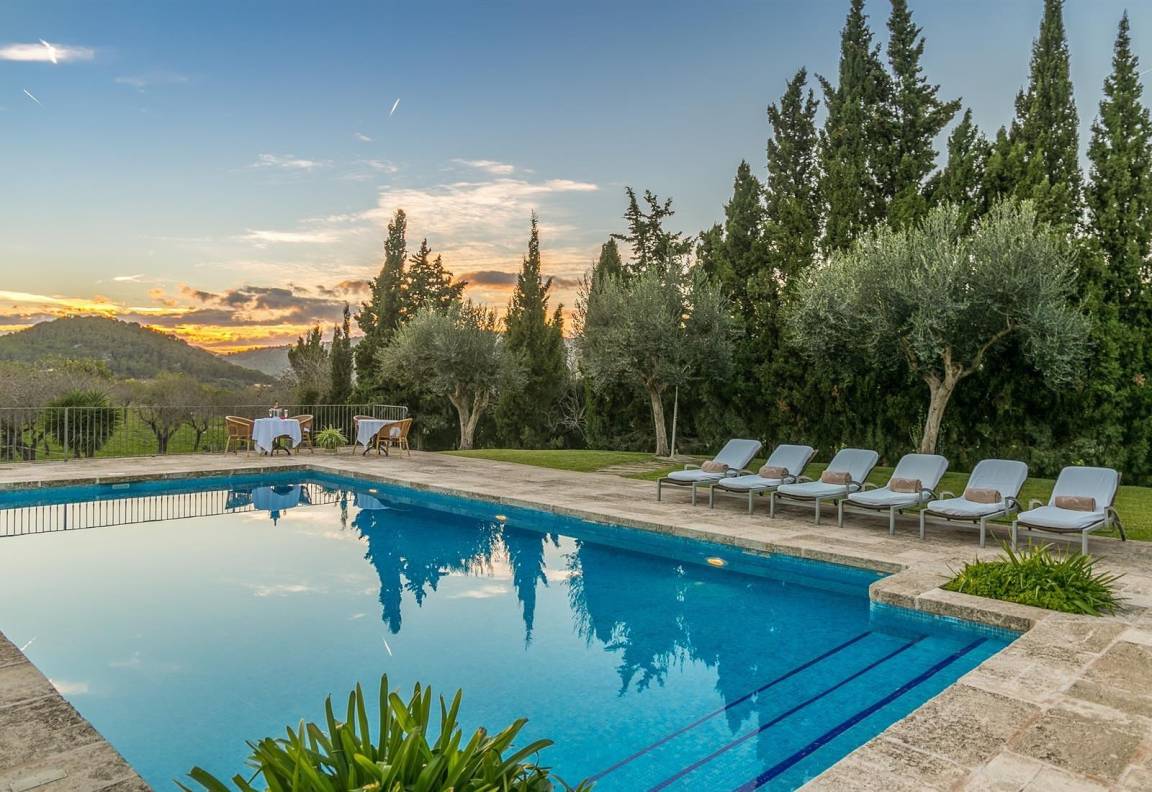 850 M² House ∙ 4 Bedrooms ∙ 8 Guests - Andratx