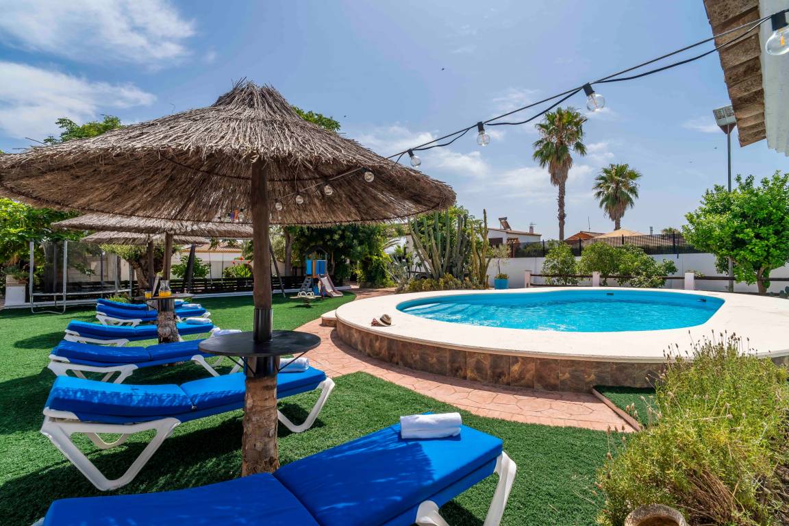 120 M² Huis ∙ 4 Slaapkamers ∙ 8 Gasten - Marchena