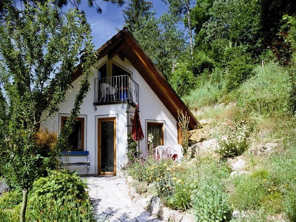 65 M² Ferienhaus ∙ 2 Schlafzimmer ∙ 5 Gäste - Münsingen