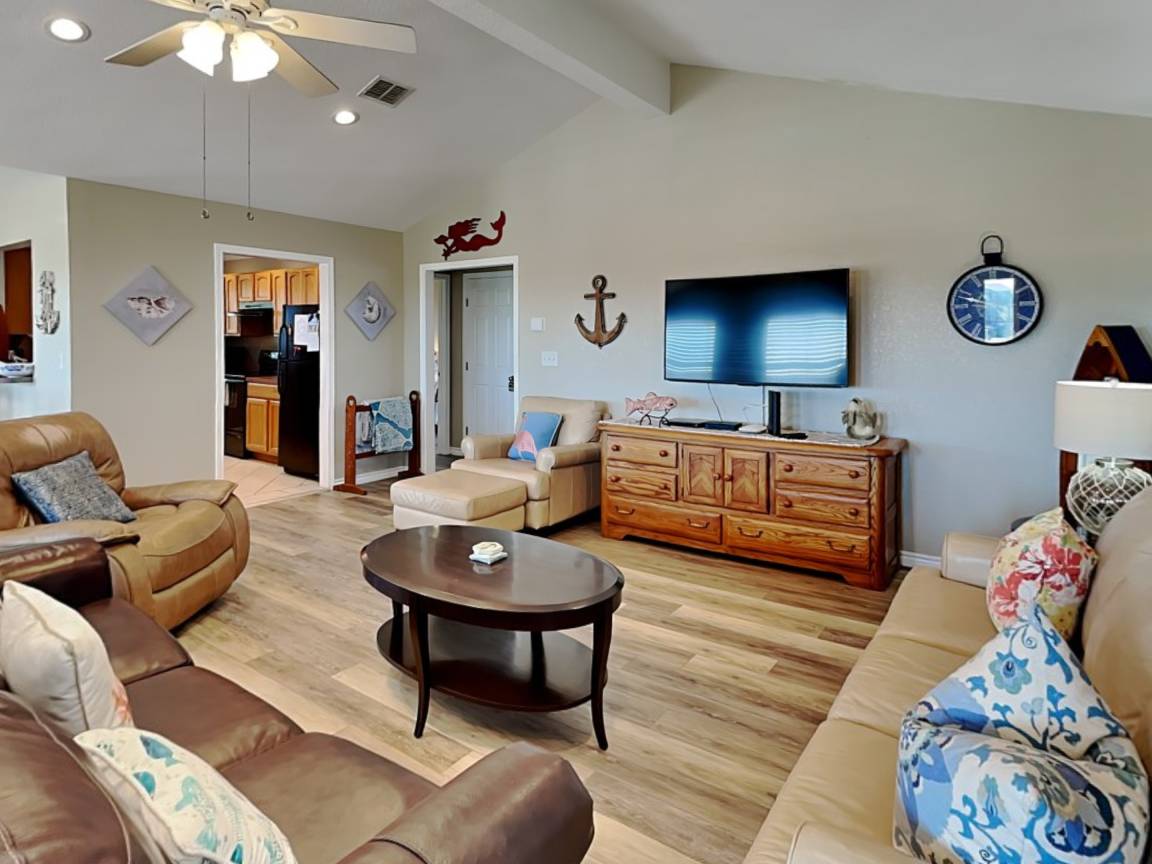 119 M² House ∙ 3 Bedrooms ∙ 10 Guests - Rockport, TX