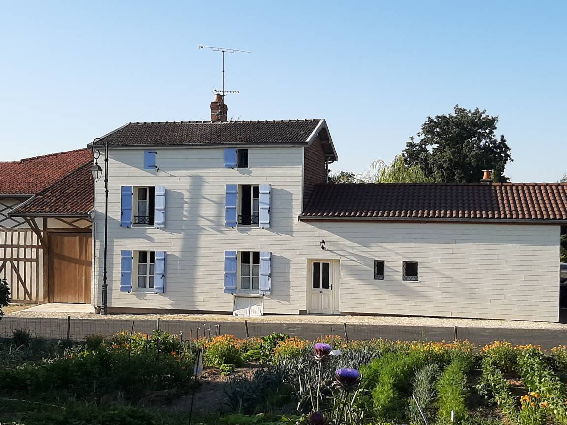 130 M² Gîte ∙ 3 Chambres ∙ 6 Personnes - Haute-Marne