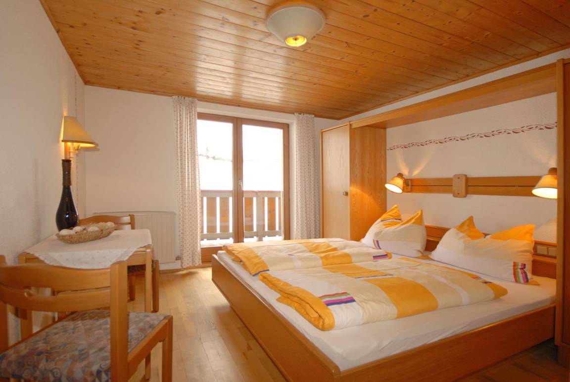 16 M² Hotelli ∙ 1 Makuuhuone ∙ 2 Vierasta - Rauris