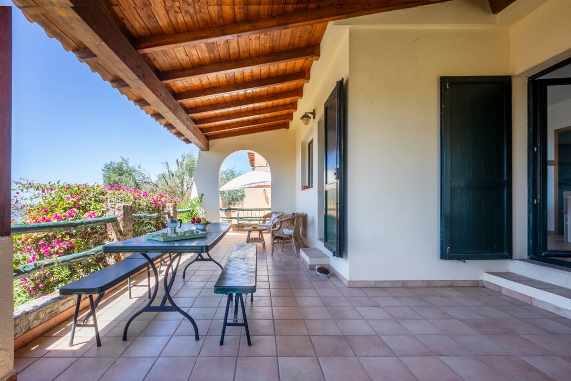69 M² Villa ∙ 2 Bedrooms ∙ 7 Guests - Quartu Sant'Elena