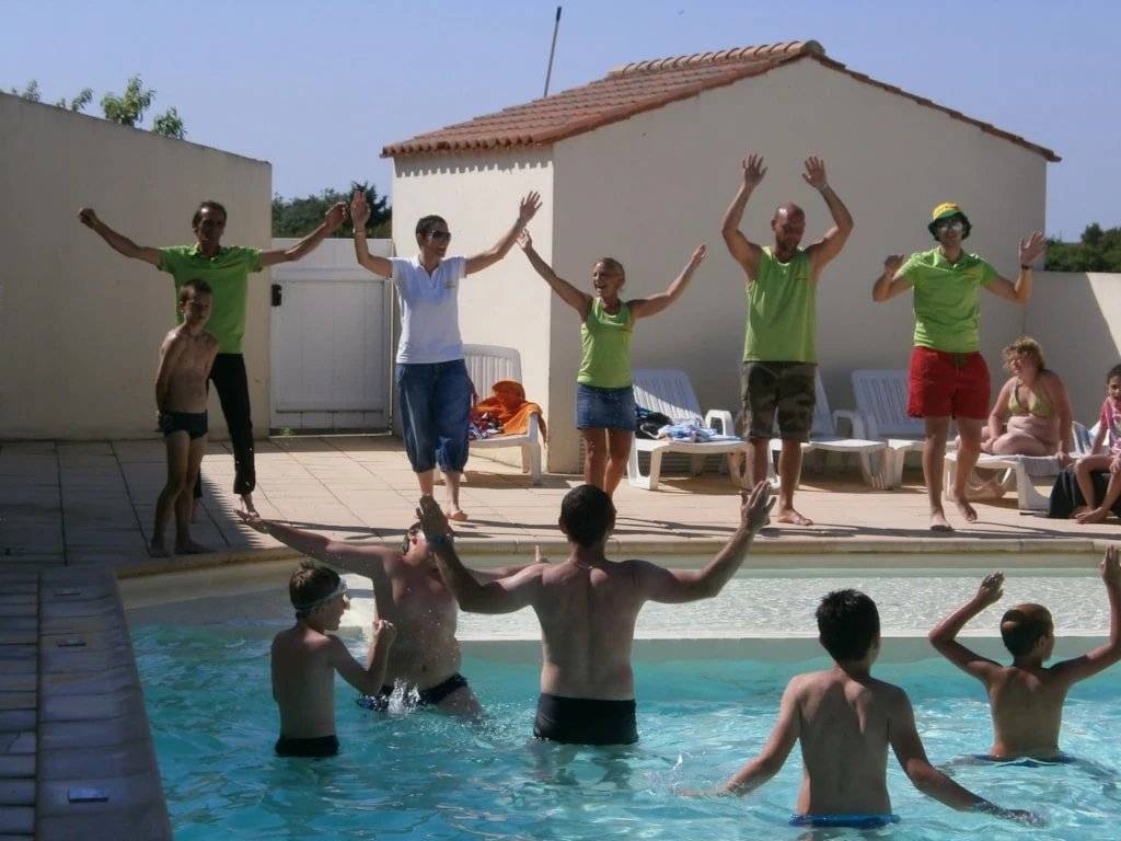28 M² Camping ∙ 3 Chambres ∙ 7 Personnes - Saint-Michel-en-l'Herm
