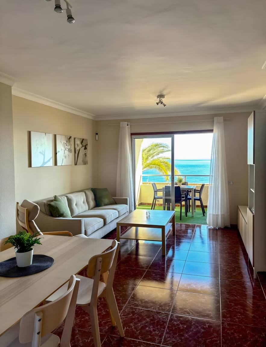 80 M² Apartamento ∙ 3 Habitaciones ∙ 5 Huéspedes - Santa Cruz de Tenerife