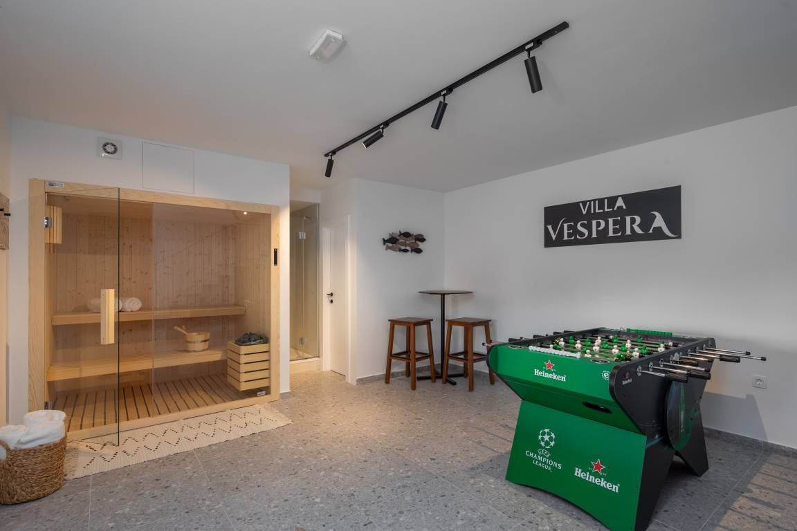 293 M² Villa ∙ 5 Habitaciones ∙ 12 Huéspedes - Makarska