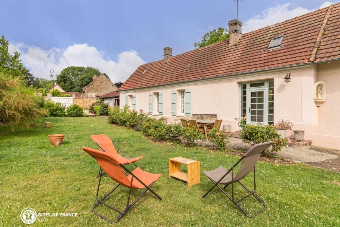 102 M² Gîte ∙ 3 Chambres ∙ 7 Personnes - Tourny