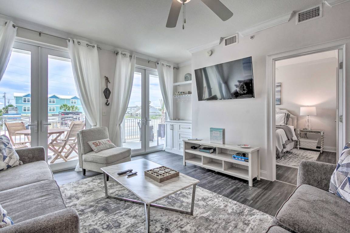 111 M² Apartment ∙ 2 Bedrooms ∙ 6 Guests - Mexico Beach, FL