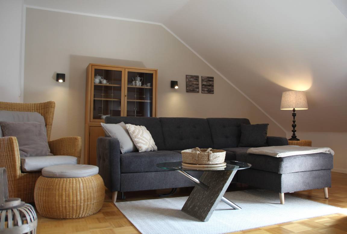 66 M² Ferienwohnung ∙ 1 Schlafzimmer ∙ 3 Gäste - Bad Orb