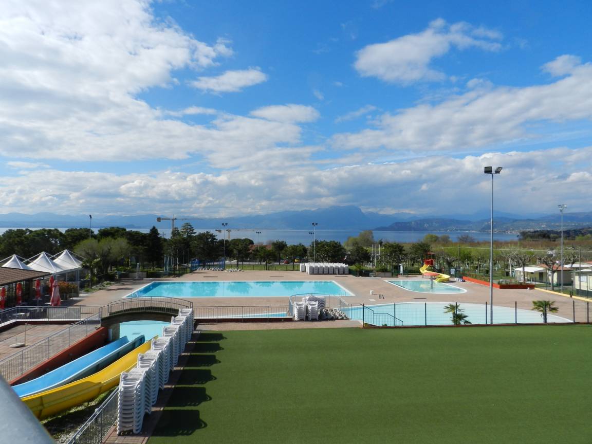 80 M² Apartamento ∙ 2 Habitaciones ∙ 6 Huéspedes - Bardolino