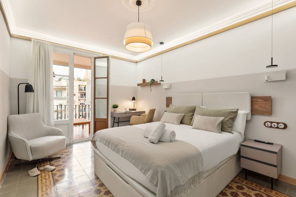 130 M² Private Room ∙ 1 Bedroom ∙ 4 Guests - Barcelona