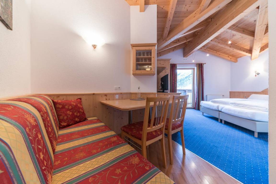 28 M² Apartament Typu Studio ∙ 1 Sypialnia ∙ 3 Gości - Sölden